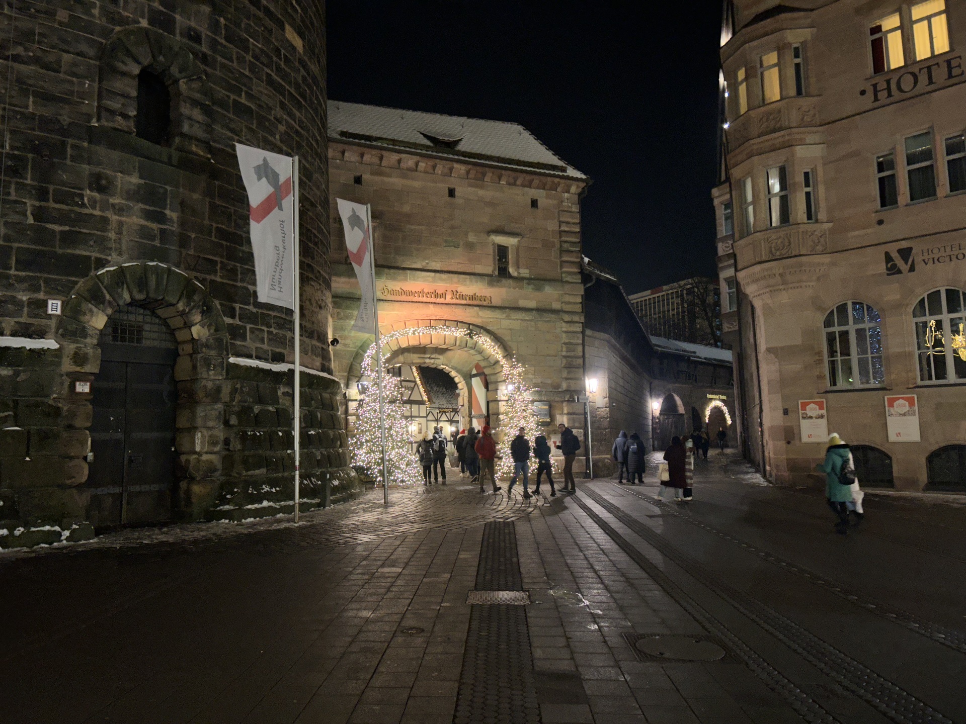 ’22ドイツヴァイナハツマルクト(クリスマスマーケット)186・再びニュルンベルク17: 春夏秋冬