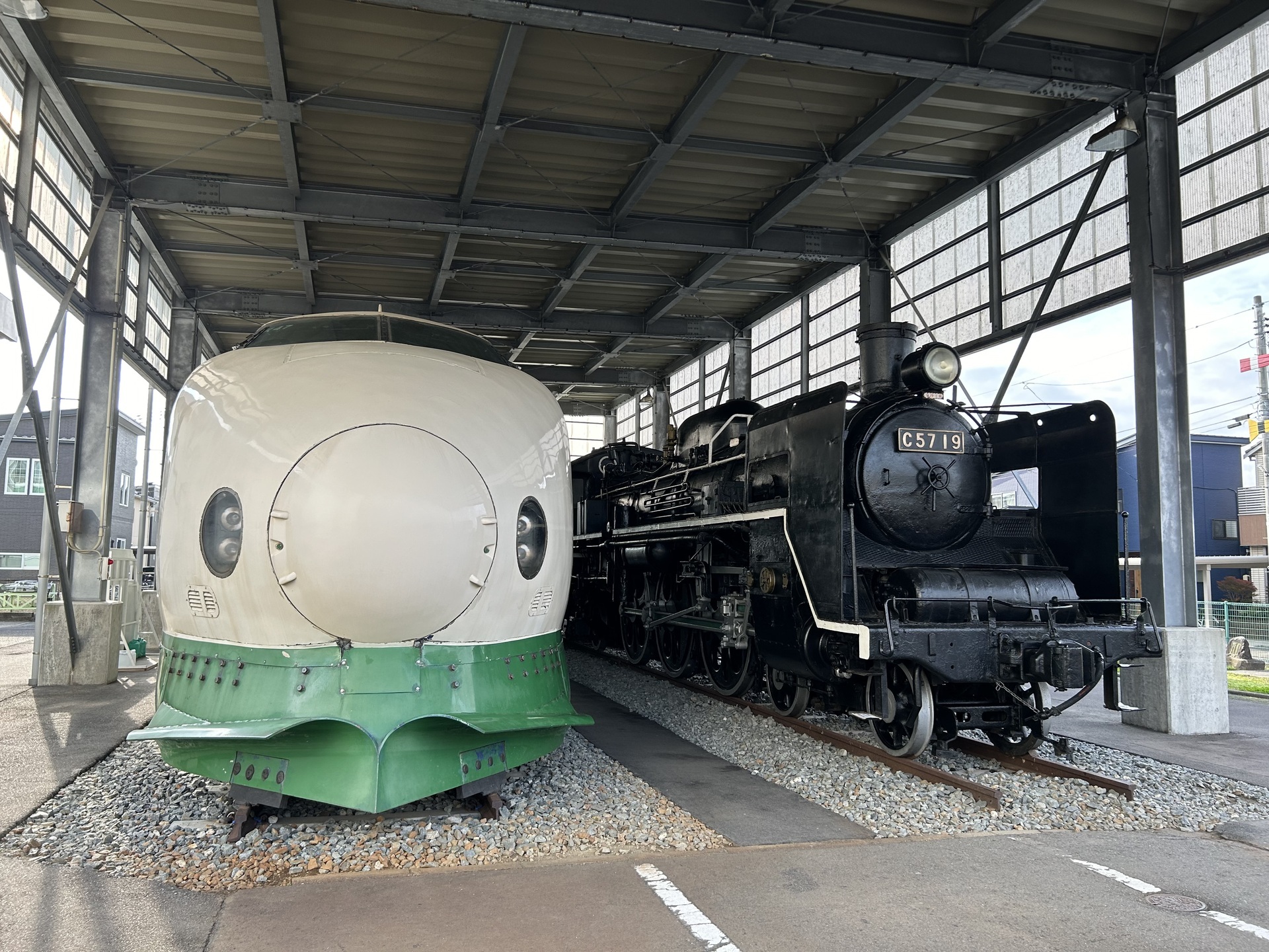 そういんだ 061 続々々・新津鉄道資料館: 春夏秋冬